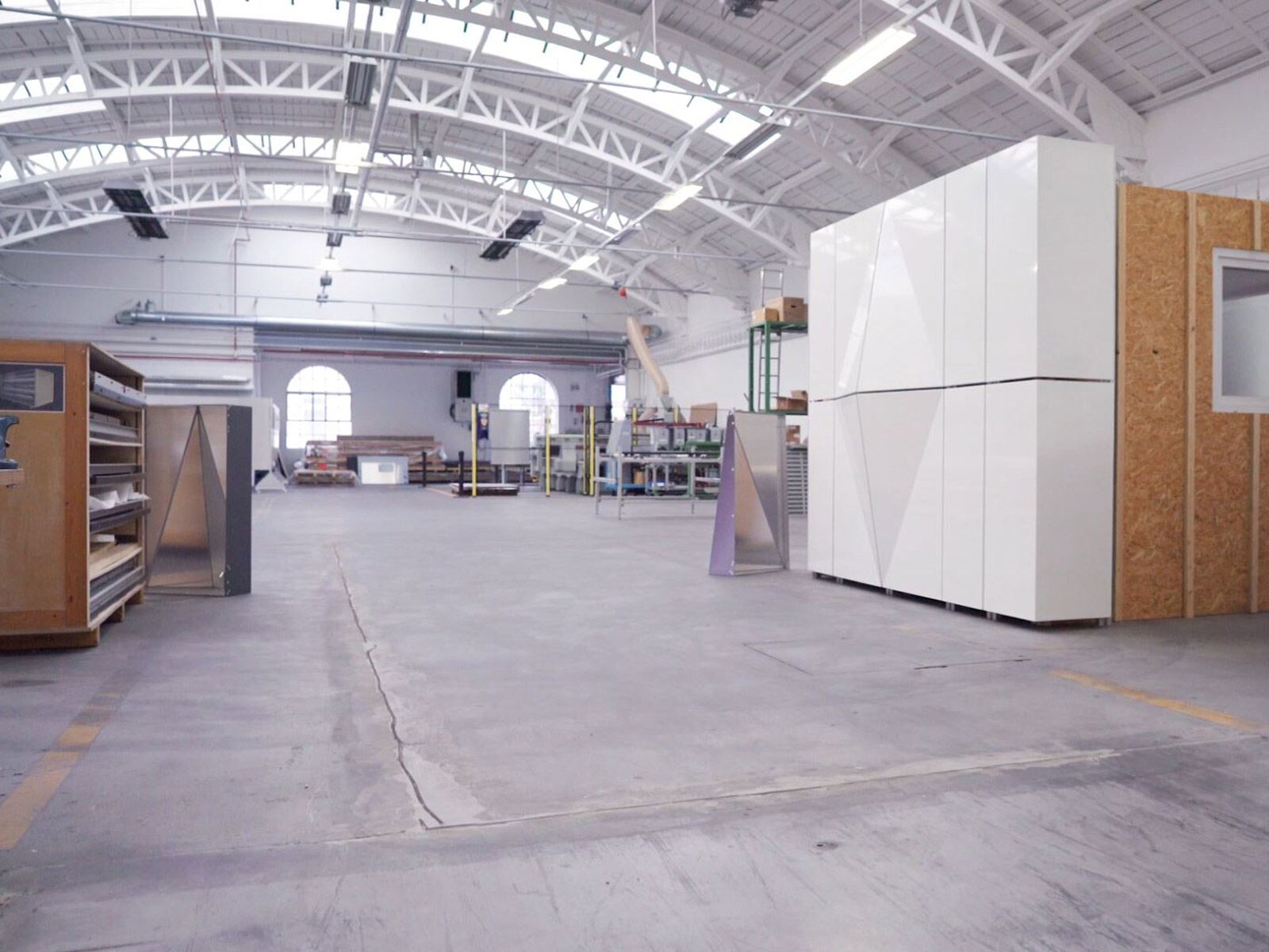 Services & Tools - 3A Composites GmbH Website (DE)